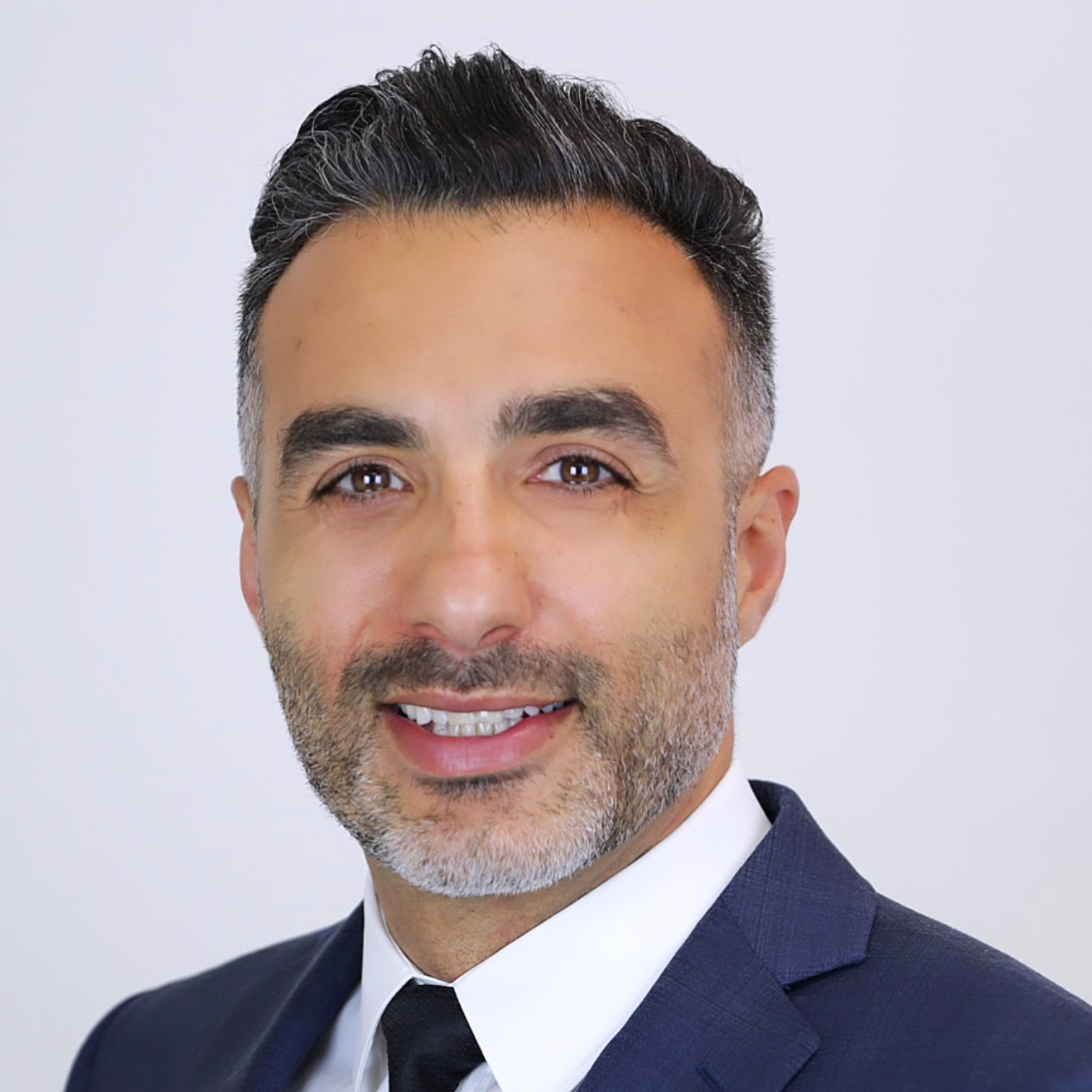 Who We Are page - Linour Lending